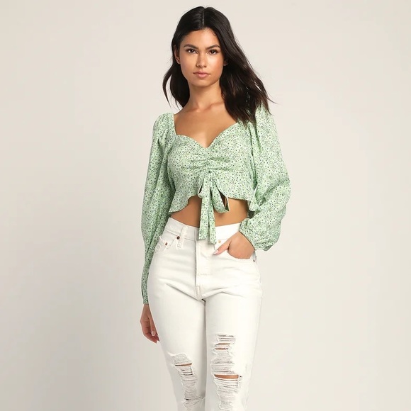 Vero Moda | Tops | Green Floral Print Long Sleeve Crop Top | Poshmark